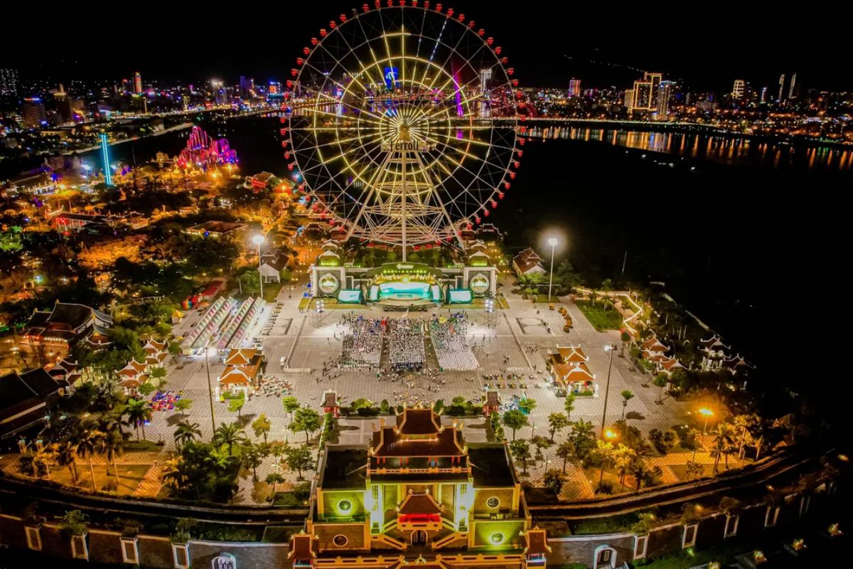 Helio Night Market Da nang: Food, Fun & Photos