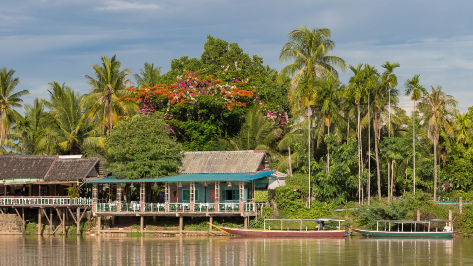Laos In-Depth Package Tour – 13 Days - Impress Travel